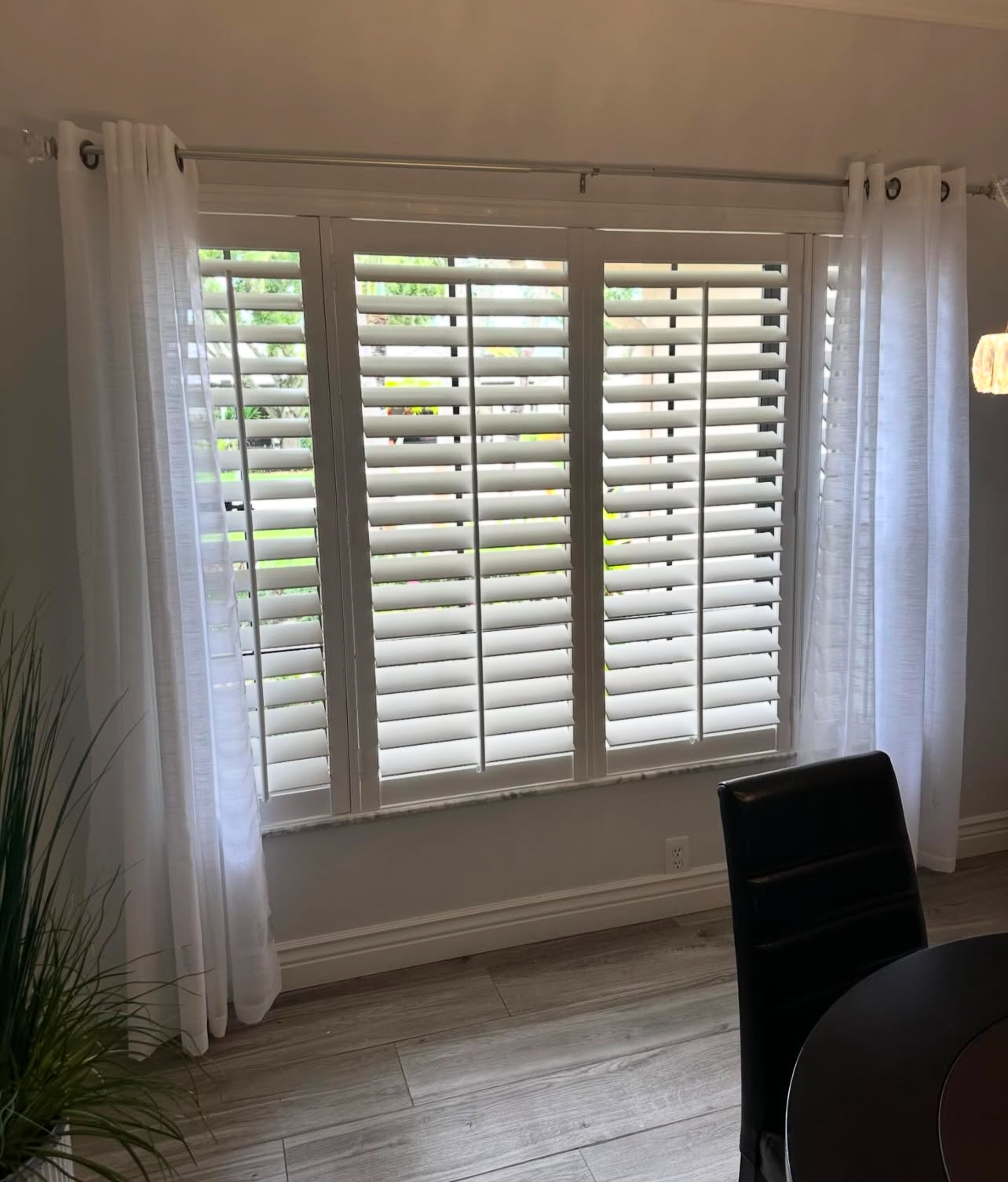 Plantation Shutters - Diaz Window Shades